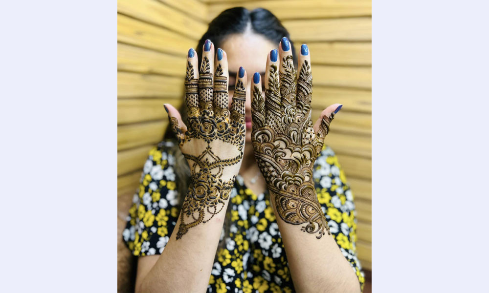 উৎসবের মেহেদি