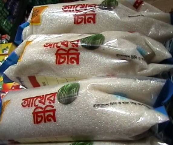 ঝকঝকে সাদা চিনি নয়, লালচে আখের চিনি গ্রহণের অভ্যাস গড়ে তুলুন