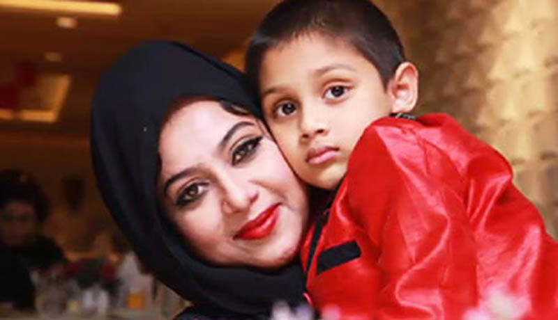 ক্যারিয়ারের ২৬ বছরে ব্যক্তি শাবনূরের গল্প