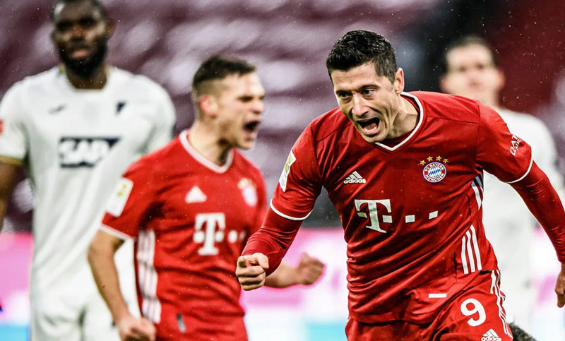 লাৎসিওর জালে বায়ার্নের গোল উৎসব