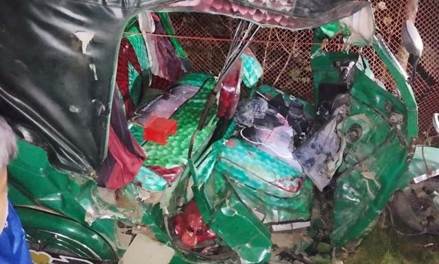 কুলাউড়ায় ট্রাক-সিএনজি মুখোমুখি সংঘর্ষ, নিহত ২